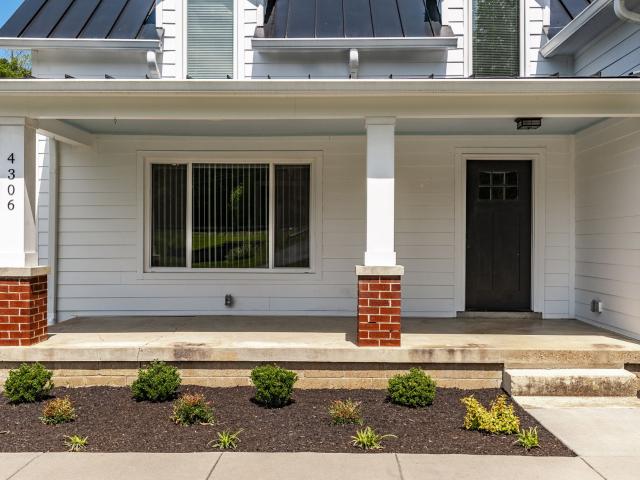 4306 Long Hollow Pike