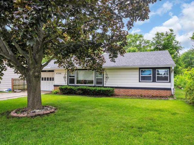 4306 South St, Mchenry, IL 60050