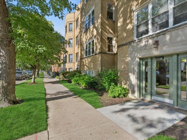 4307 N Troy Street # 2