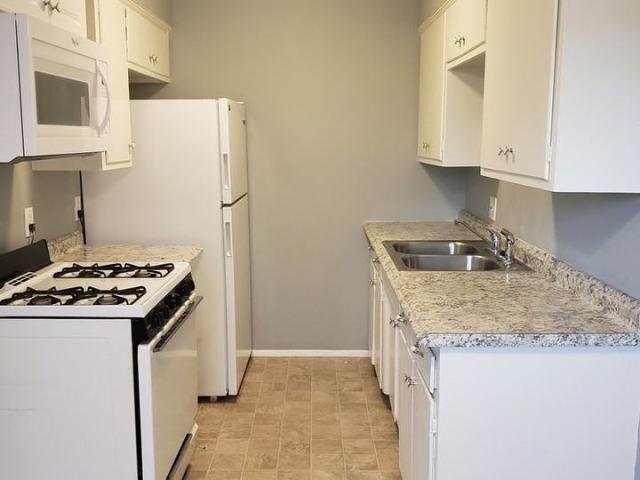 4307 2 Bedroom Apartment for Rent at 3522 College Ave, San Diego, CA 92115 Oak Park