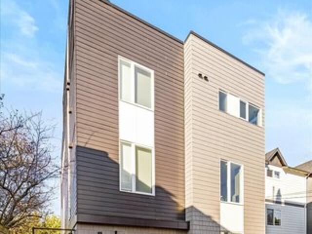 4307B Francis Ave N, Seattle, WA 98103