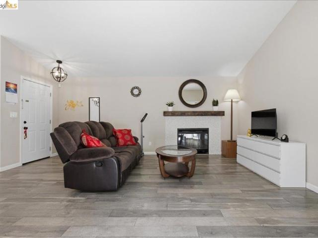 4308 Avila Court
