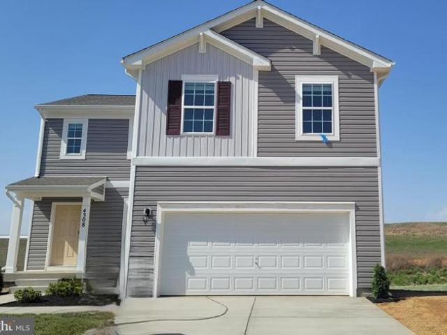 4308 Brent Dr, Spring Grove, PA 17362
