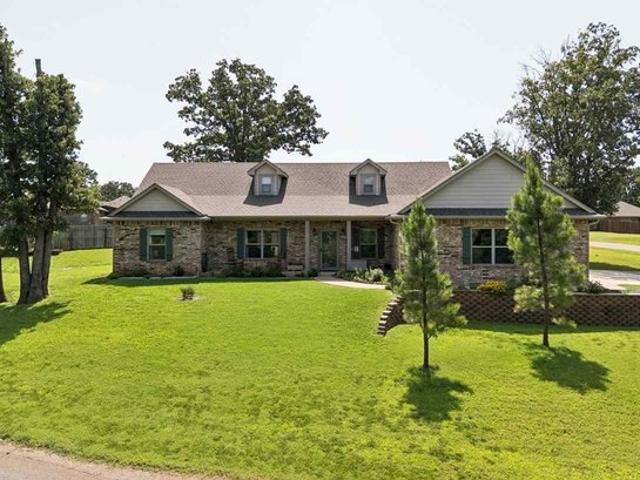4308 E Jenna Ln, Stillwater, OK 74074
