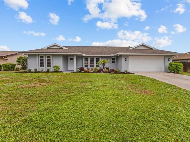 4308 Pasadena Cir, Sarasota, FL 34233