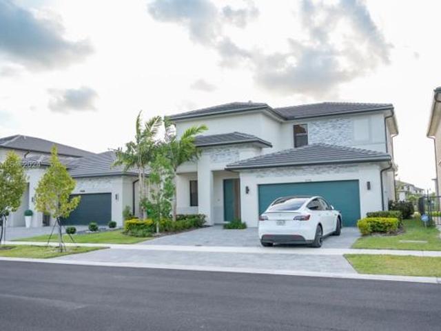 4308 SW 173rd Ave, Miramar, FL 33029