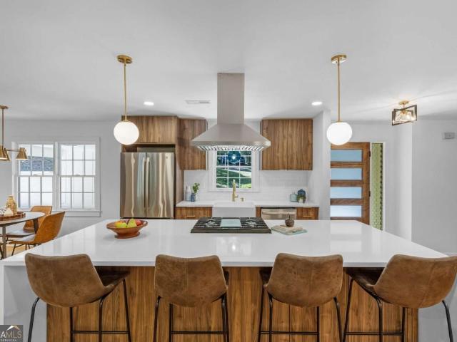 4308 Smithsonia Drive