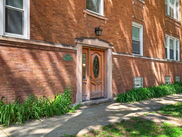 4308 W Waveland Avenue # 2