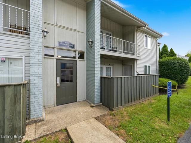 4308 Wisteria Landing Cir Unit 102, Louisville, KY 40218