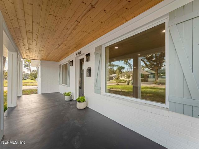 4308 Worth Dr E, Jacksonville, FL 32207 | MLS #2139 | Compass