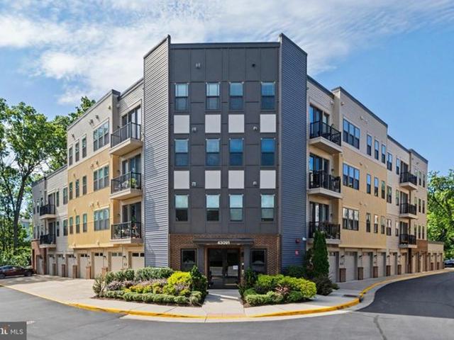 43091 Wynridge Dr Apt 201, Broadlands, VA 20148