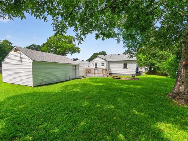 4309 Deep Creek BLVD