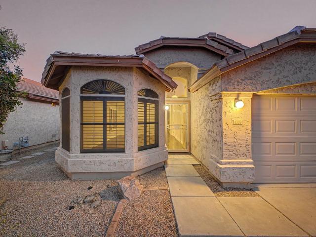 4309 E Abraham Ln, Phoenix, AZ 85050 | MLS #7010 | Compass