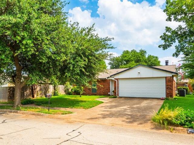 4309 Sweetgum Way, Fort Worth, TX 76133