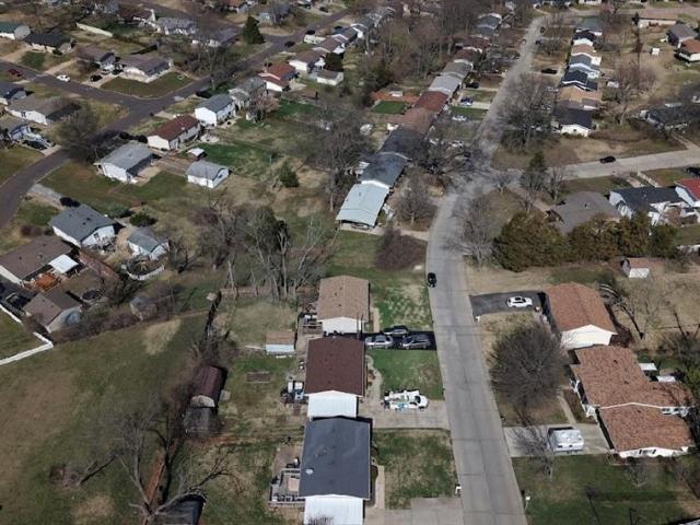 4309 Snelson Dr, St. Louis, MO 63129 | MLS #26023