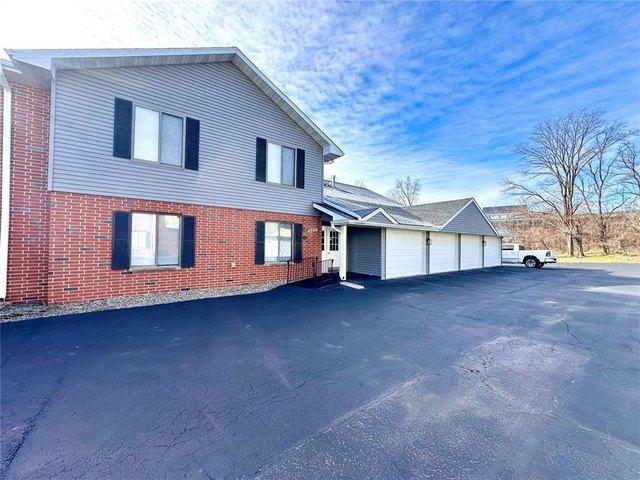4300 Maureen Ct SE Apt 168, Cedar Rapids, IA 52403