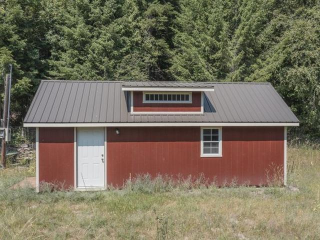 4300 Blk Sullivan Lake Rd, Ione, WA 99139