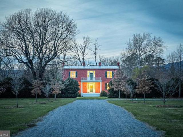 4300 Captain Yancey Rd, Elkton, VA 22827