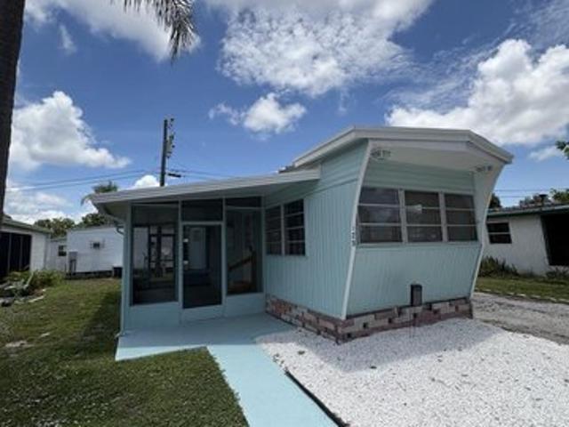 4300 E Bay Dr Lot 129, Clearwater, FL 33764