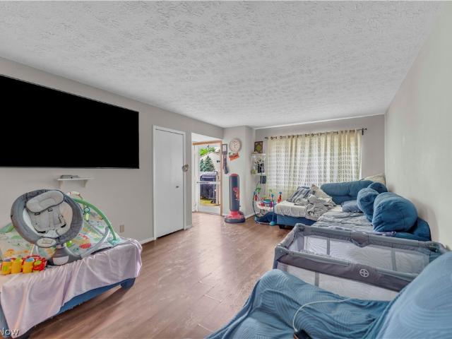 4300 Hyde Park Court 7
