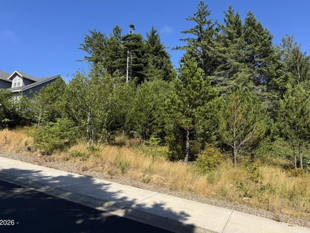 4300 SE Jetty Ave, Lincoln City, OR 97367