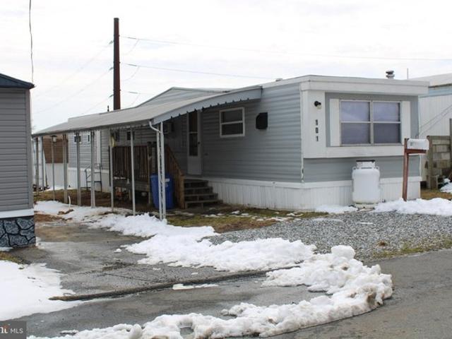 4300 W 9th St Trlr 101, Marcus Hook, PA 19061