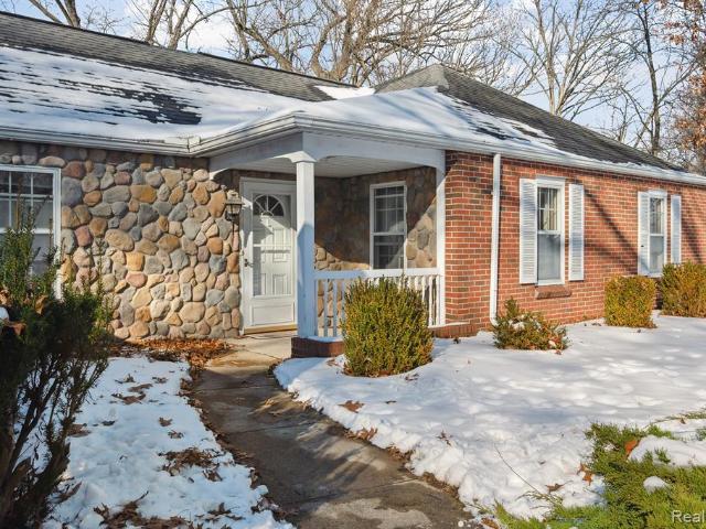4300 w bacon road
