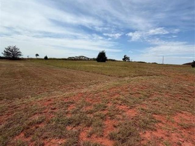 4300 Whitetail Dr, Guthrie, OK 73044