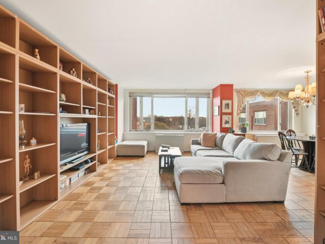 4301 Massachusetts Ave NW, Unit 8002, Washington, DC 20016 | MLS #DCDC2246