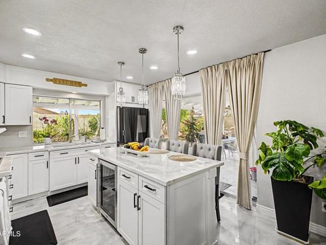 4301 N 81st Ave, Phoenix, AZ 85033