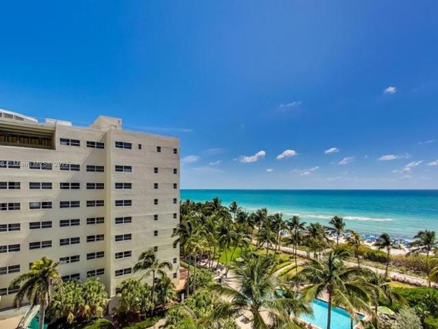 4301 Collins Ave #807 Miami Beach, FL 33140