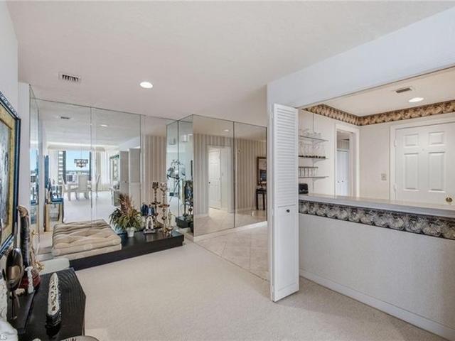 4301 Gulf Shore Blvd N Apt 1803, Naples, FL 34103