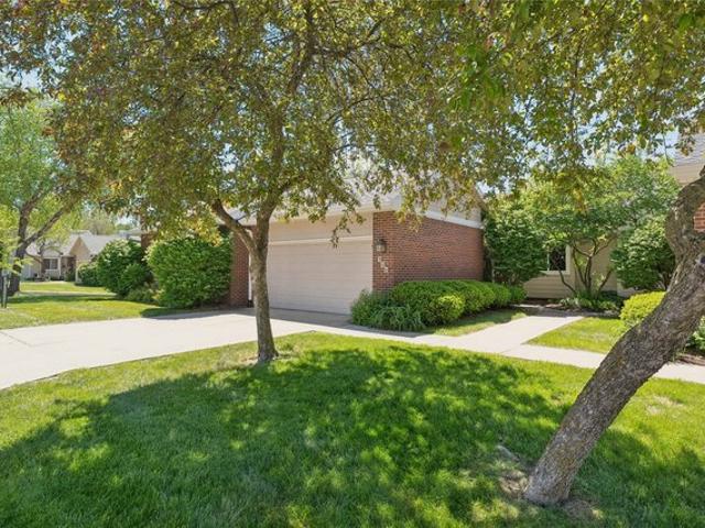 4301 Park Ave Unit 320, Des Moines, IA 50321