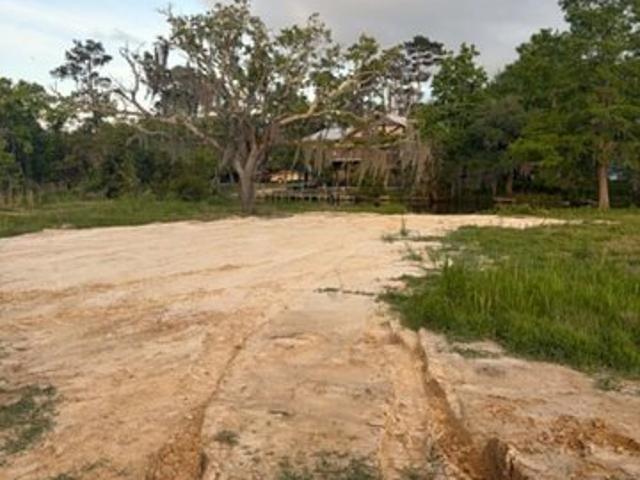 4301 Riverside Dr Lot 9 11, Pearlington, MS 39572