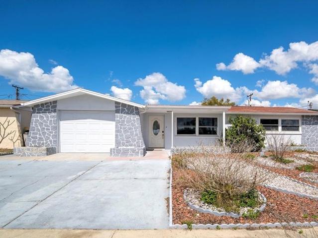 4301 Westwood Dr, Holiday, FL 34691
