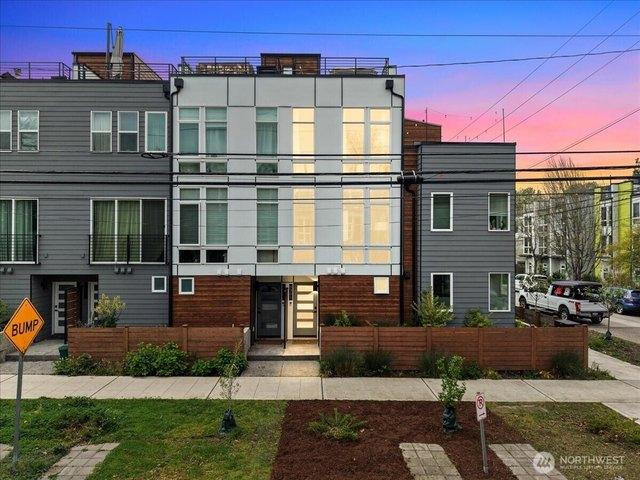 4301 26th Ave SW, Seattle, WA 98106