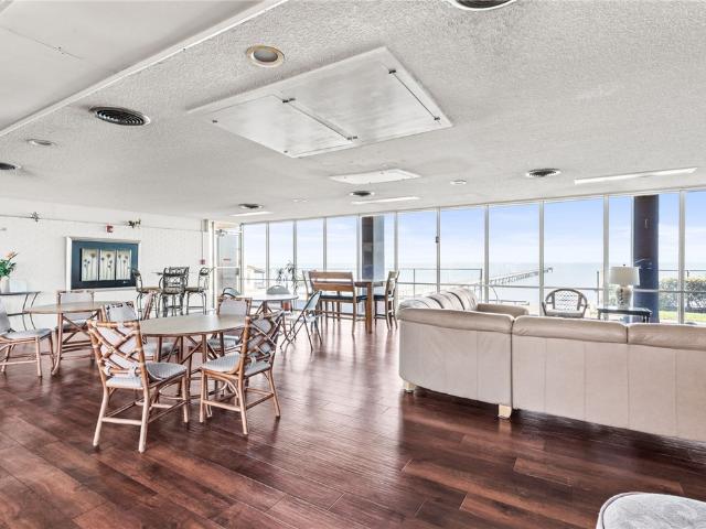 4302 Ocean Drive