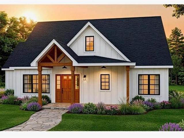 4302 Iris Dr, Phenix City, AL 36867