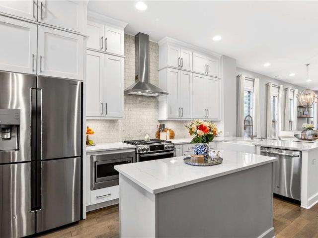 4302 Parkside Pl, Atlanta, GA 30342 | MLS #7762