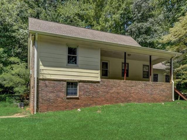 4303 Moon Station Ln NW, Acworth, GA 30101