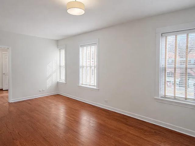 4303 N Sawyer Ave, Unit 1R, Chicago, IL 60618 | MLS #12608 | Compass