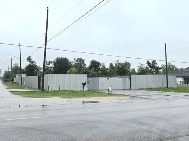 4303 Bennington St, Houston, TX 77016