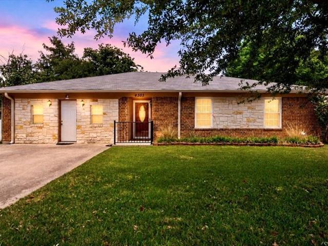 4303 Cypress Springs Ct, Arlington, TX 76001