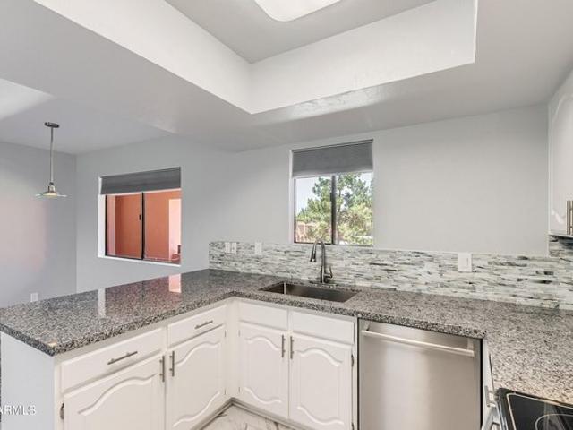 4303 E Cactus Rd Apt 326, Phoenix, AZ 85032