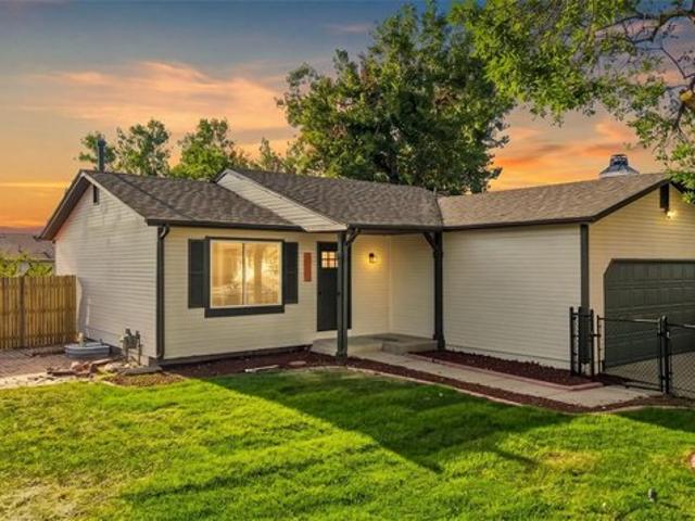4303 Elkhart St, Denver, CO 80239