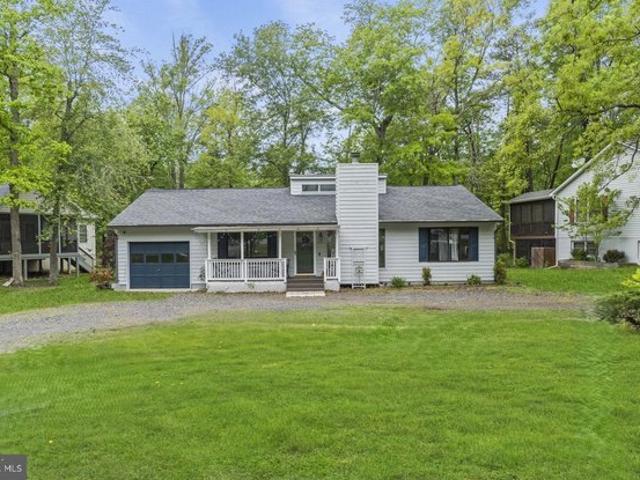 4303 Lakeview Pkwy, Locust Grove, VA 22508