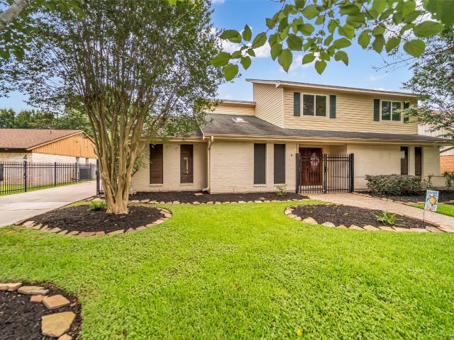 4303 Long Grove Drive