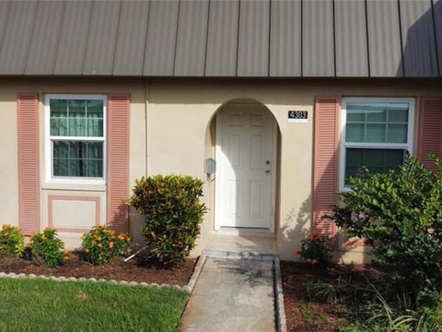 4303 Summersun Dr, New Port Richey, FL 34652