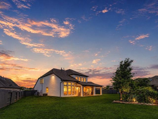 4303 Tupelo Leaf Court