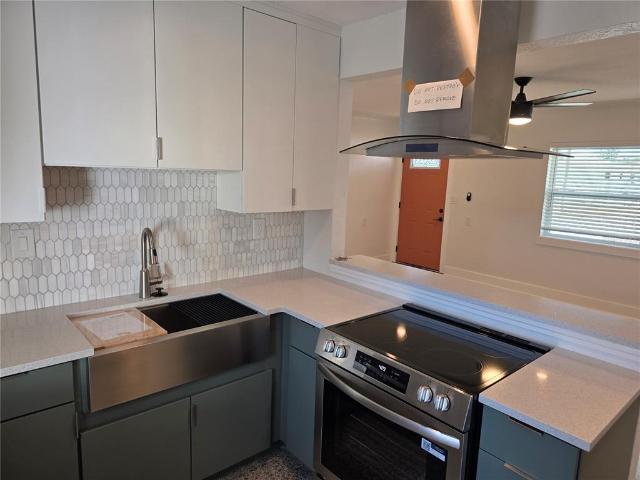 430 80th Way, St. Pete Beach, FL 33706 | MLS #TB8456 | Compass